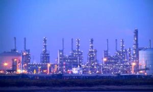 Venezuela's biggest refinery complex restarts some operations