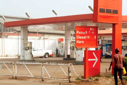 Fuel stations shut, queues in others after Tinubu declares end of subsidy
