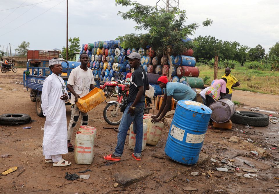 Vibrant black-market collapses as Nigeria scraps fuel subsidy