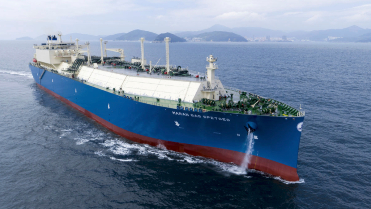 Global LNG - Asia spot LNG prices fall amid full inventories, mild weather