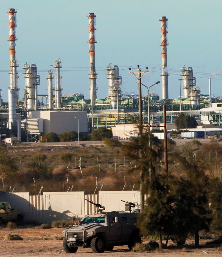 Protesters in Libya threaten to shut down oil and gas facilities