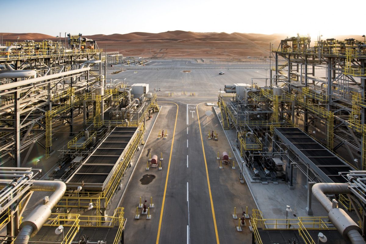 Aramco signs over $25bn of deals for main gas network & Jafurah gas field