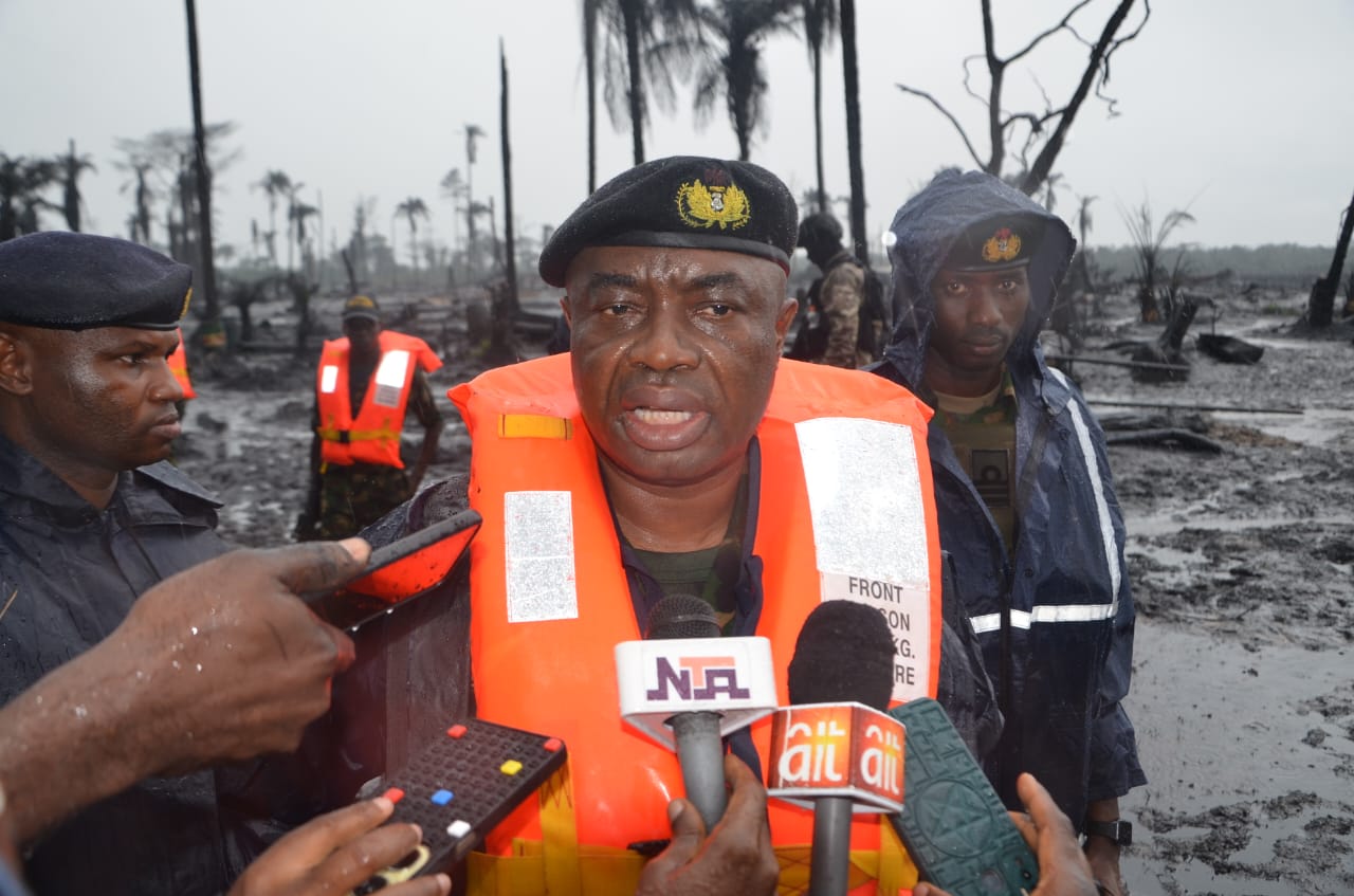 Navy destroys 2 million litres/day capacity illegal refinery in Rivers ...