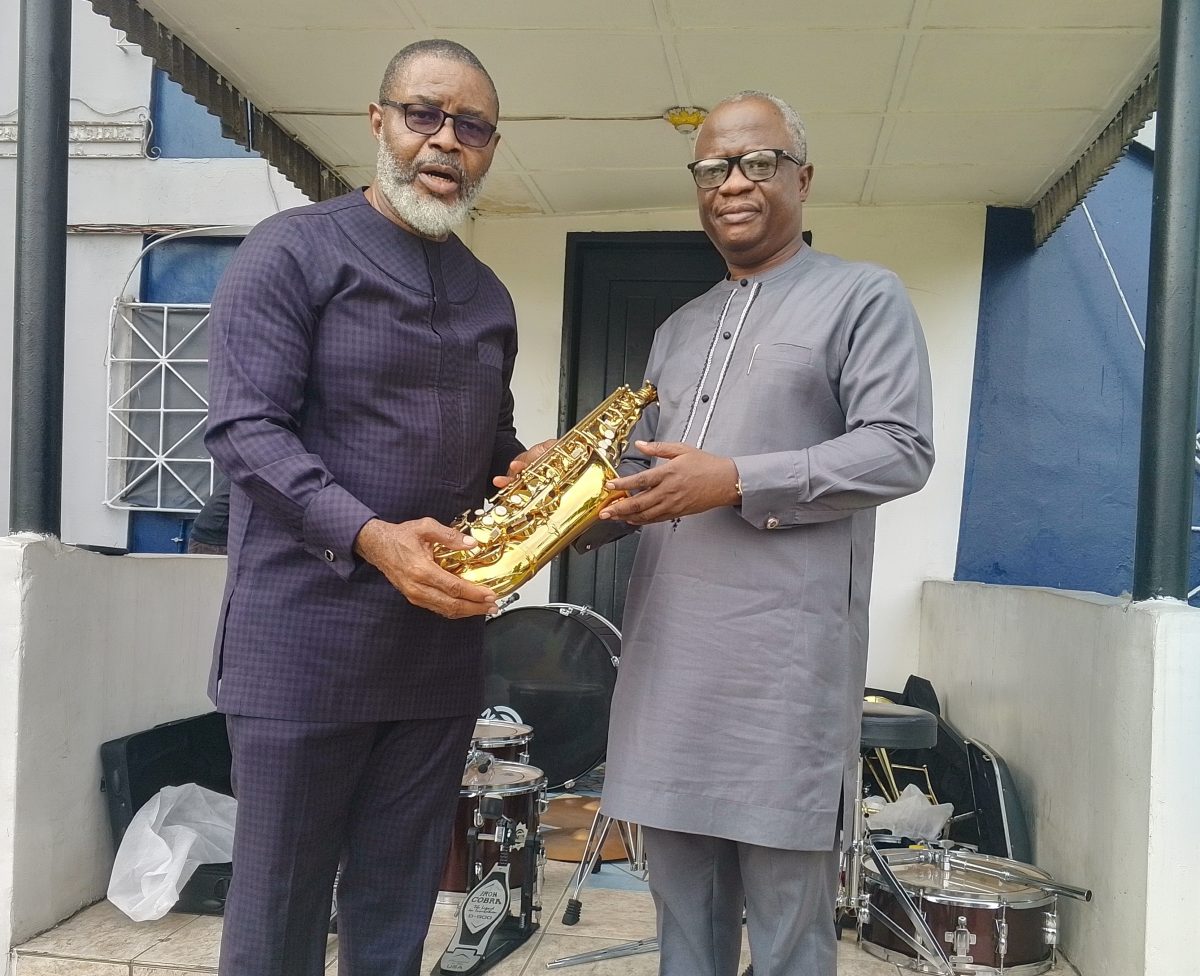 Lekoil CEO’s Foundation donates musical instruments to Ikuru Town's HCDT