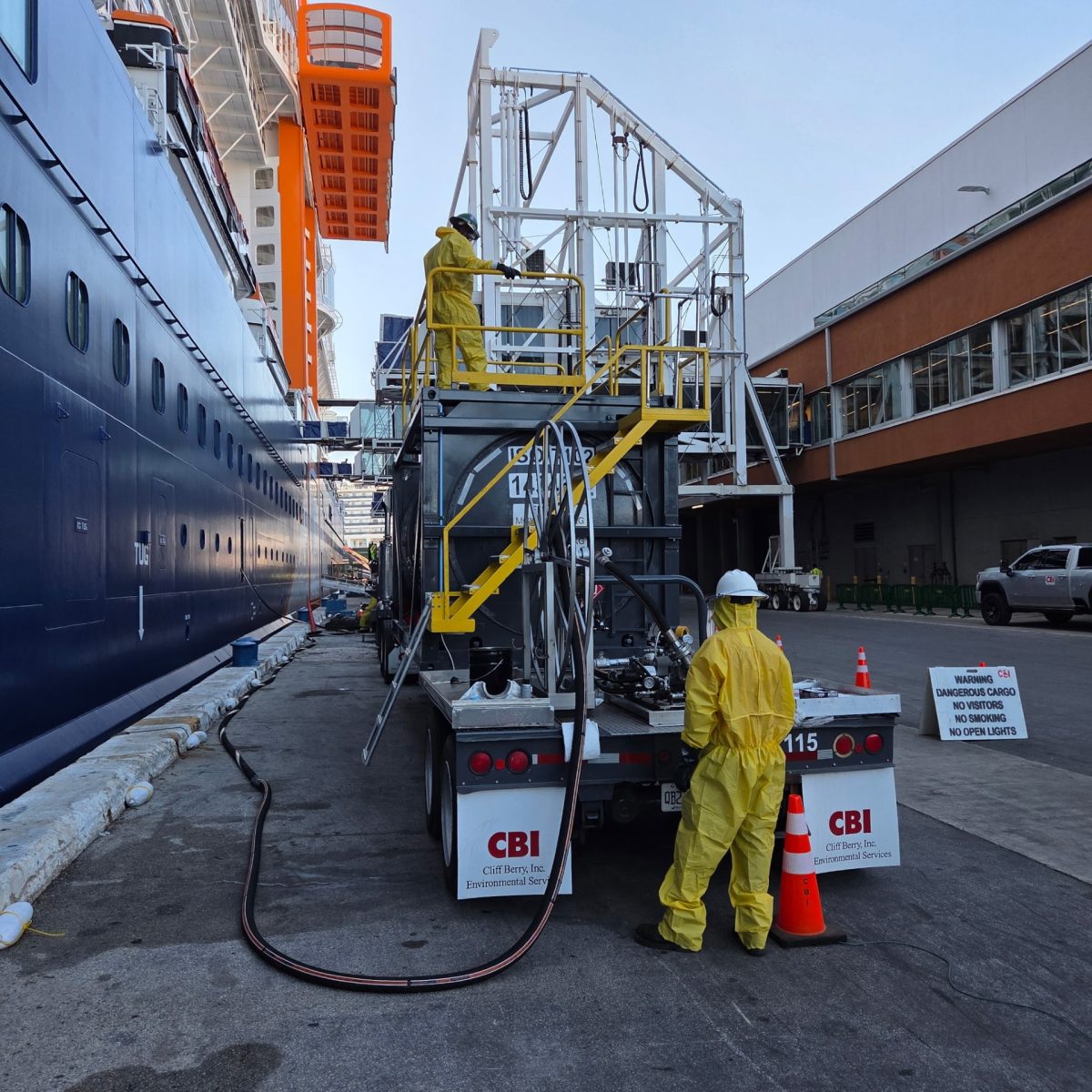 World Fuel Services & West Coast Clean Fuels establish proven methanol bunkering capability